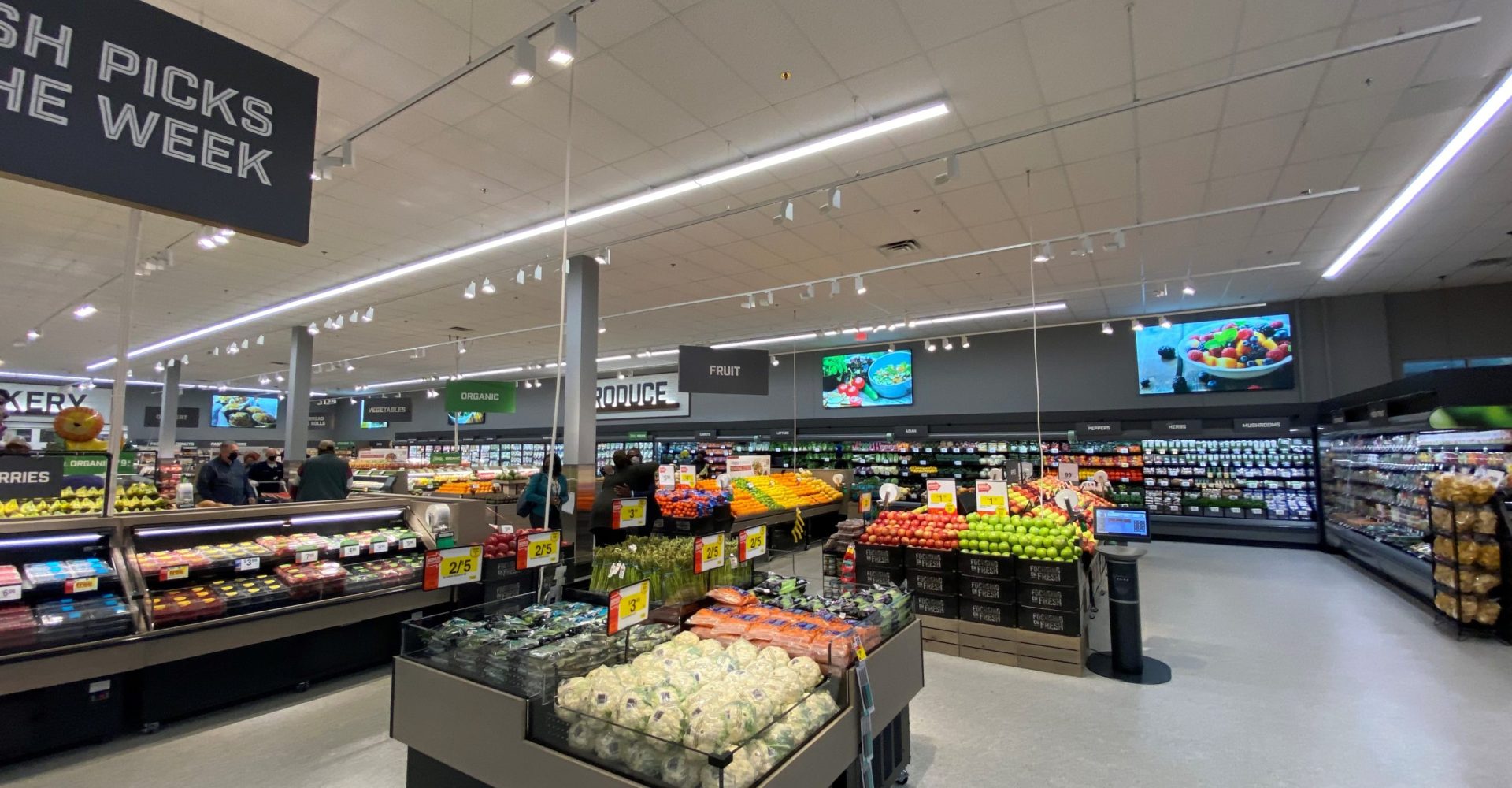 Livingston Square Shopping Center - Chesapeake Contracting Group