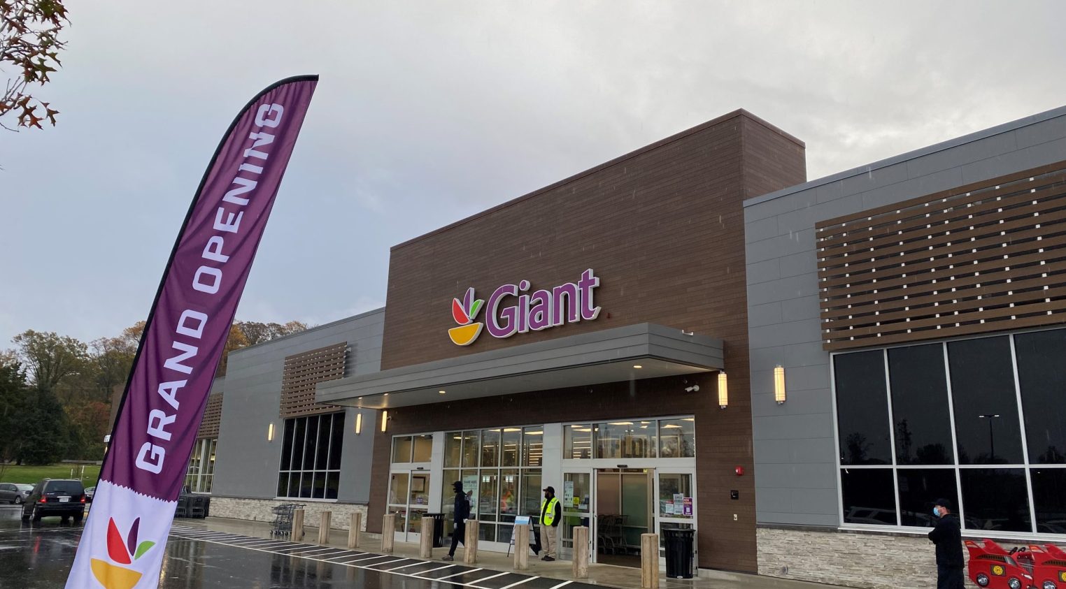 Livingston Square Shopping Center - Chesapeake Contracting Group